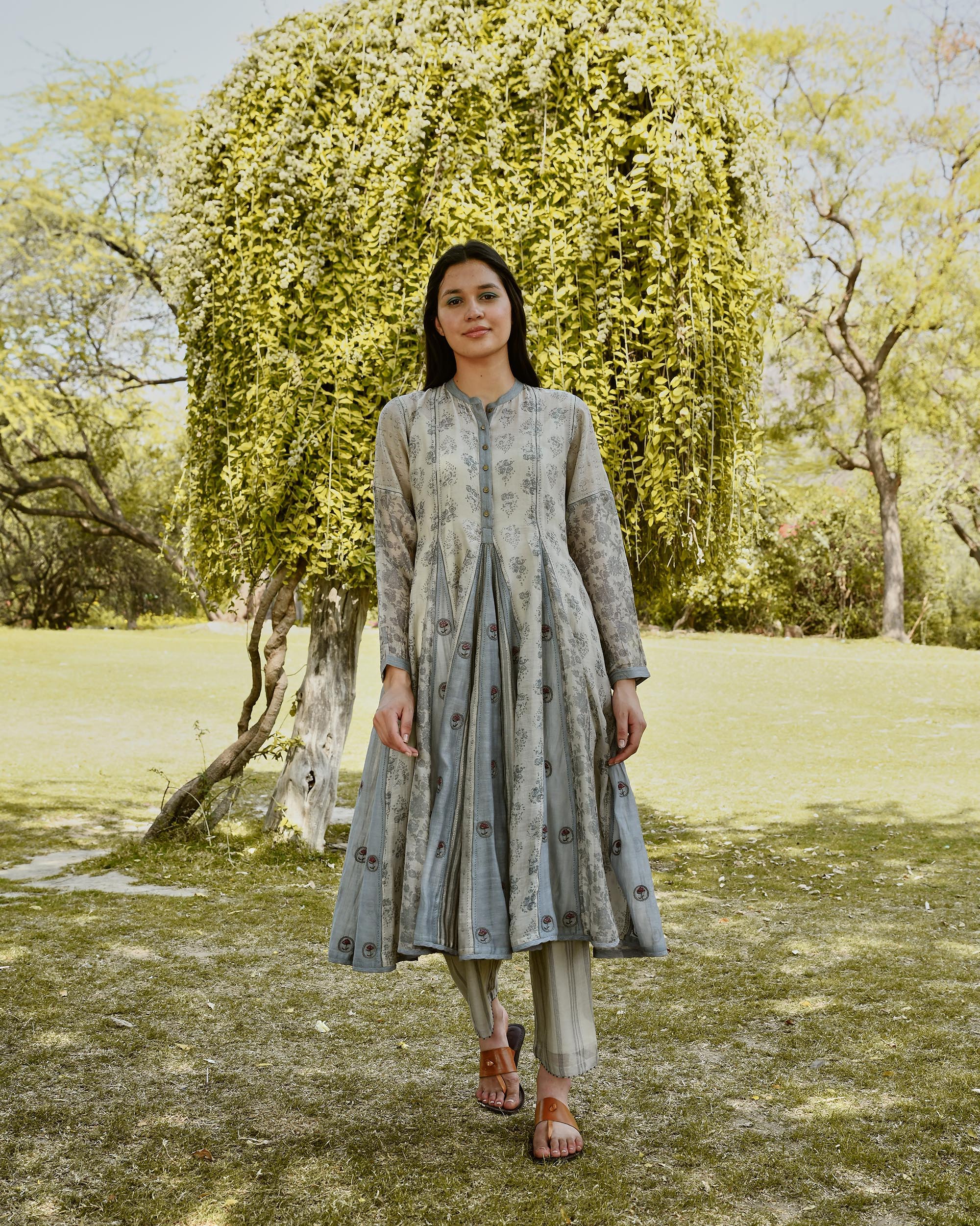 KALI DRESS – VrisaIndia